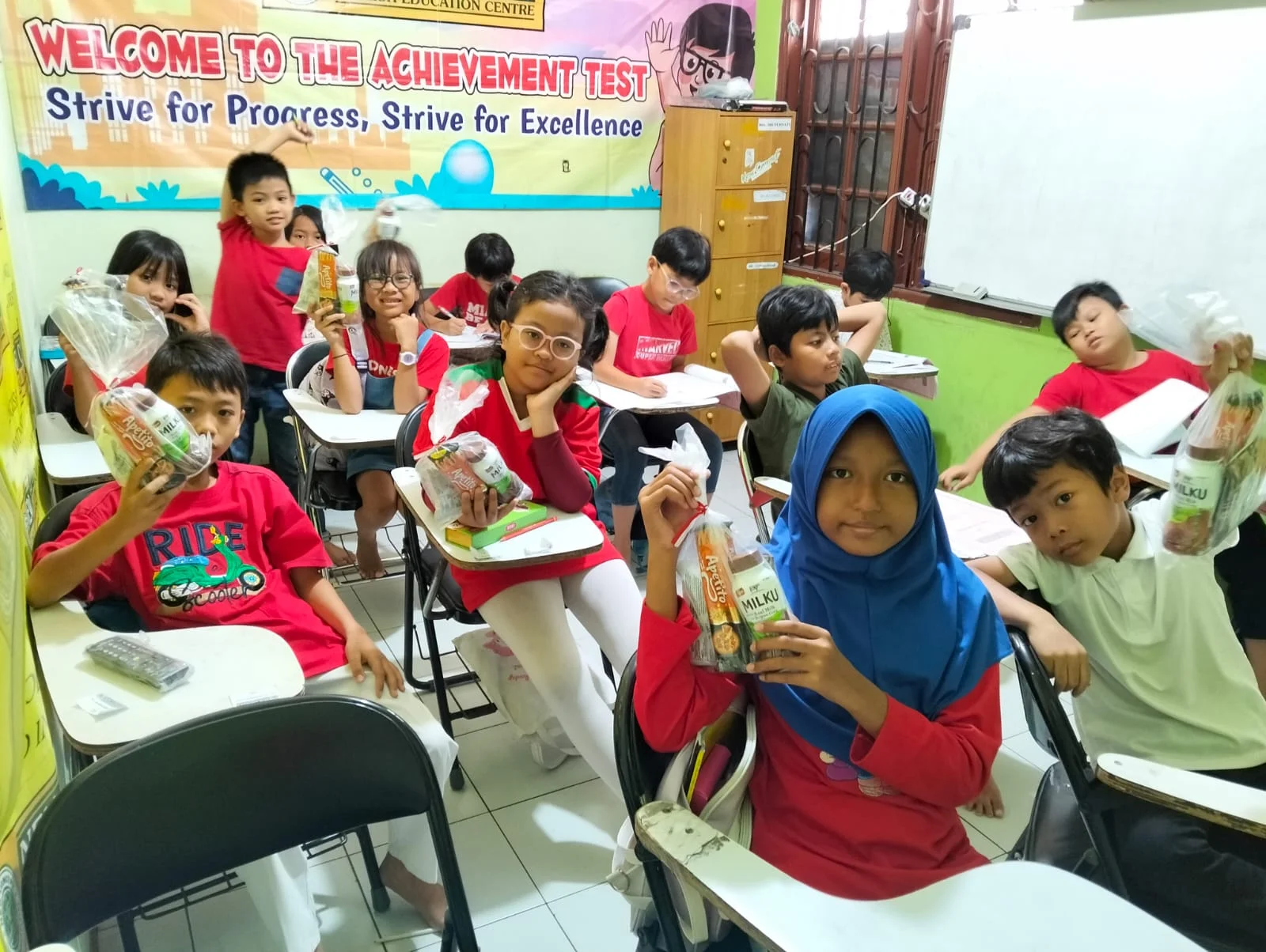 The Implementation of Communicative Language Teaching (CLT) Method in ...